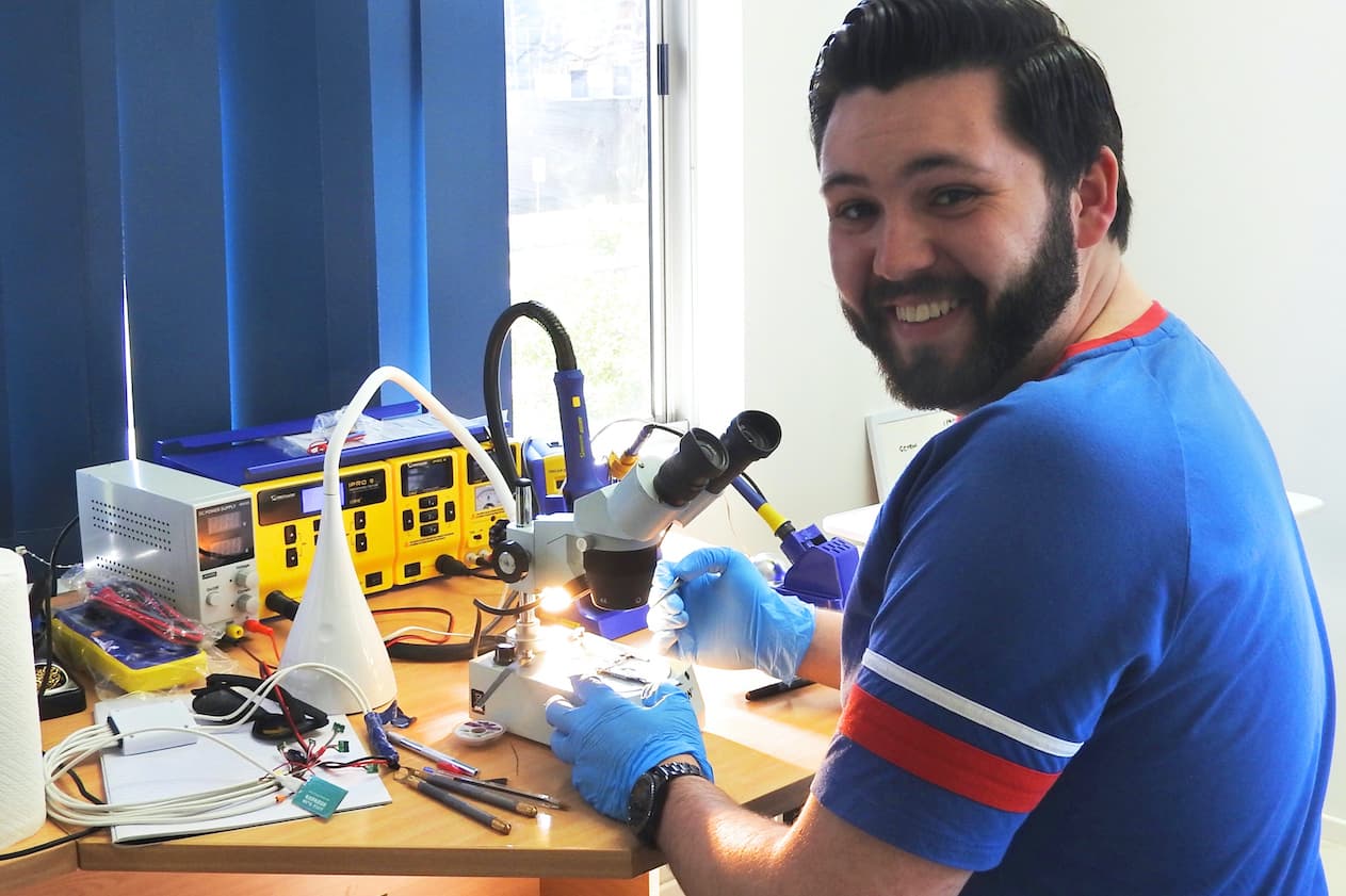 Phone Repair Course by Casphone