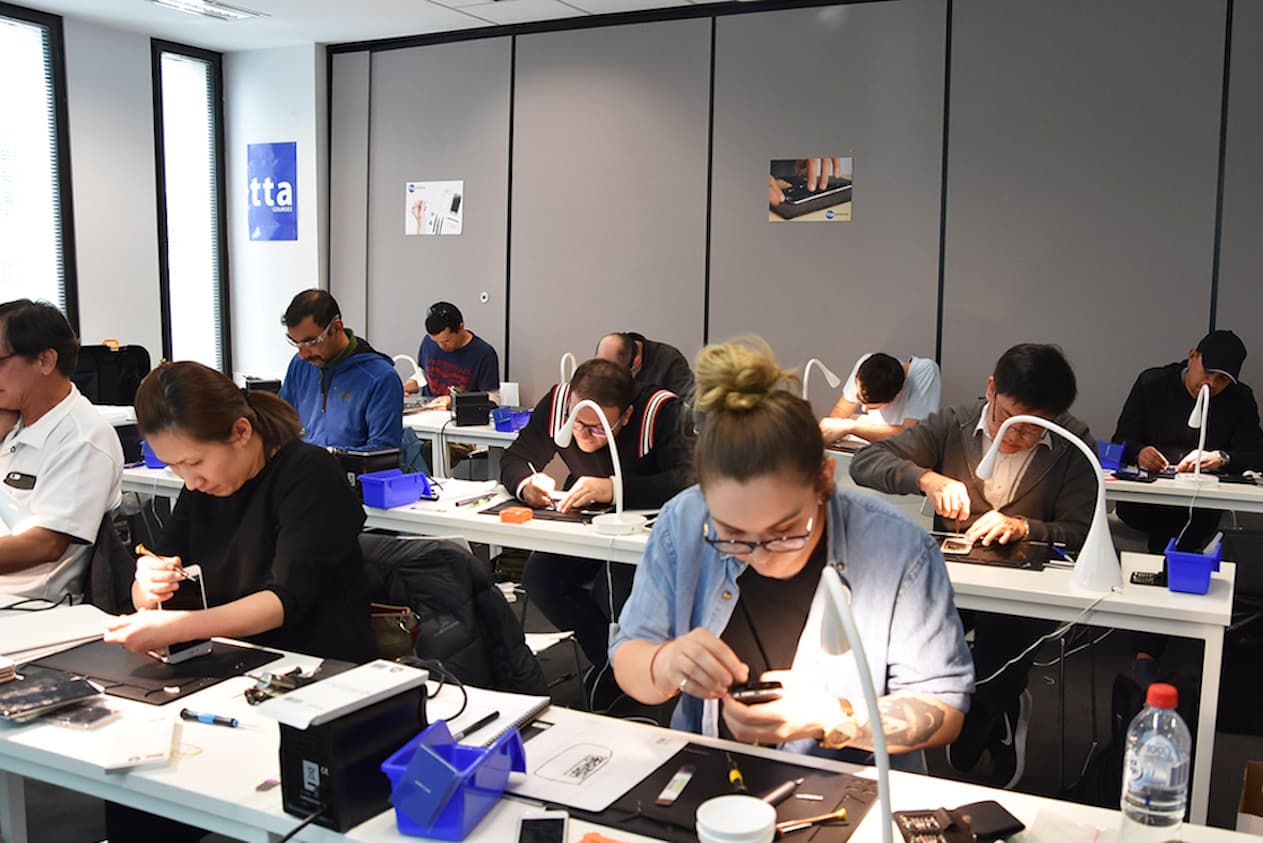Phone Repair Course by Casphone