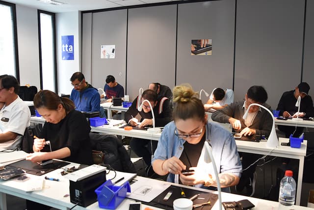 Phone Repair Course by Casphone